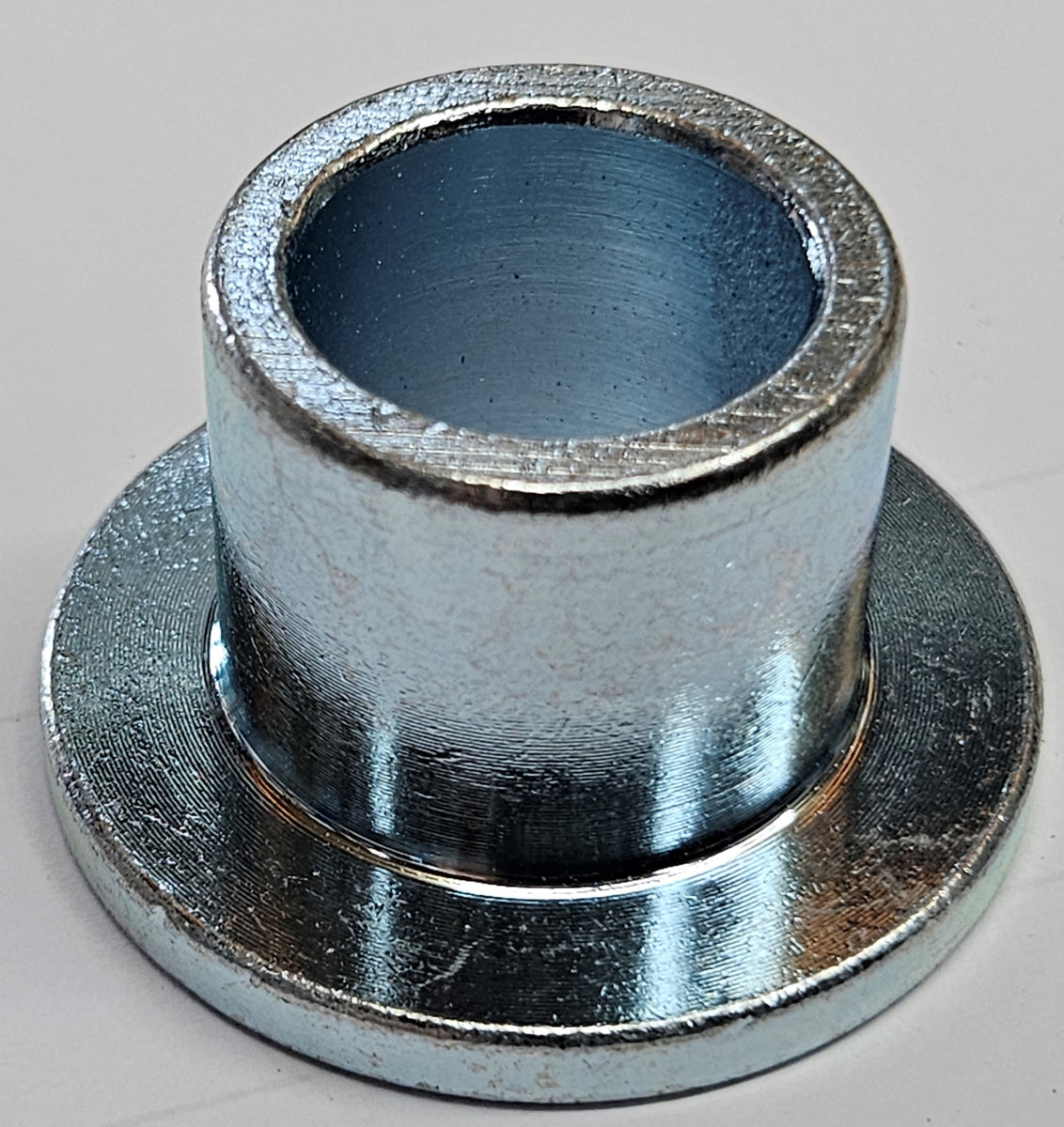 MISTER HITCHES Tow ball reducing bush with flange 1 1/4" to 7/8" for b ...